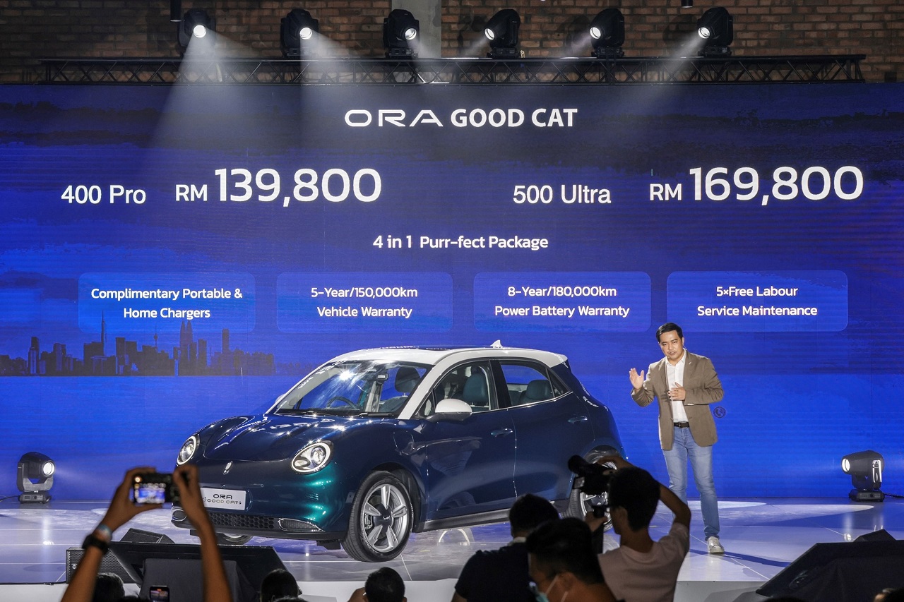 The ORA GOOD CATS are Here - YS Khong Driving